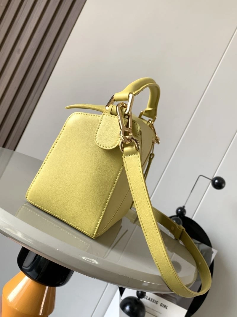 Budget-friendly Loewe Puzzle Bags