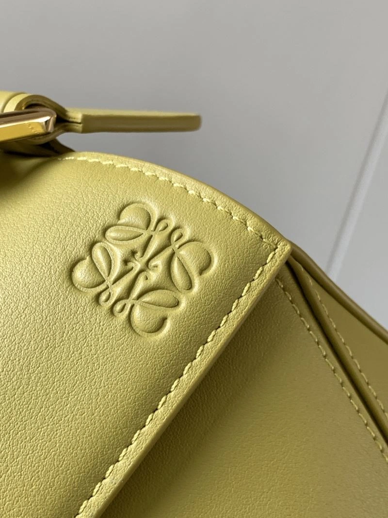 Budget-friendly Loewe Puzzle Bags