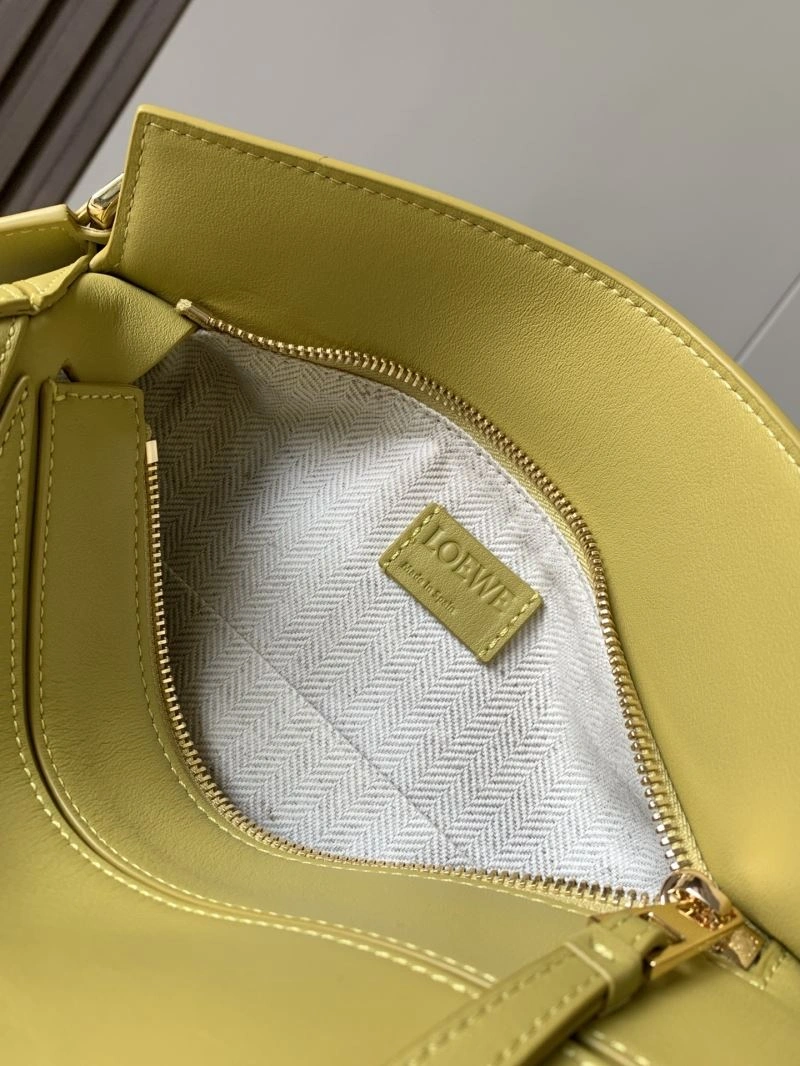 Budget-friendly Loewe Puzzle Bags