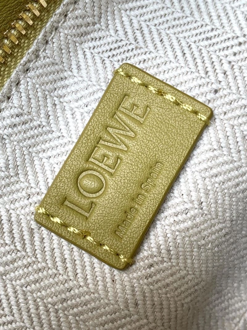 Budget-friendly Loewe Puzzle Bags