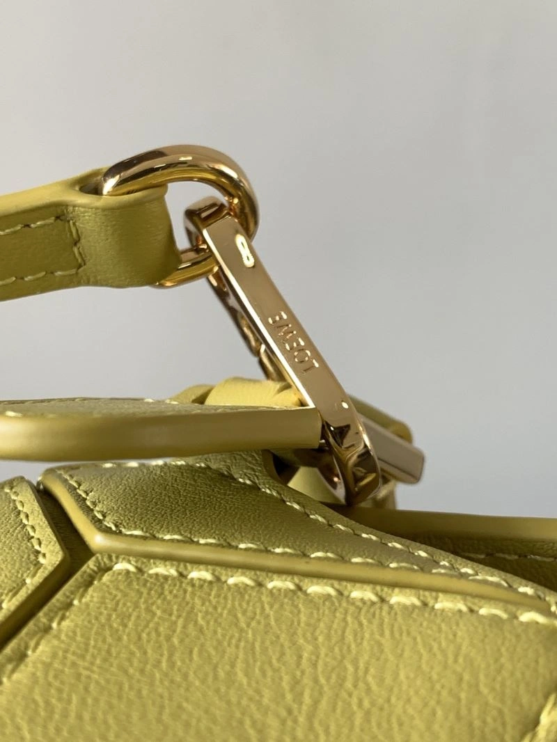 Accurate model Loewe Puzzle Bags