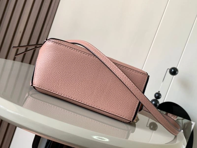 Top mirror Loewe Puzzle Bags