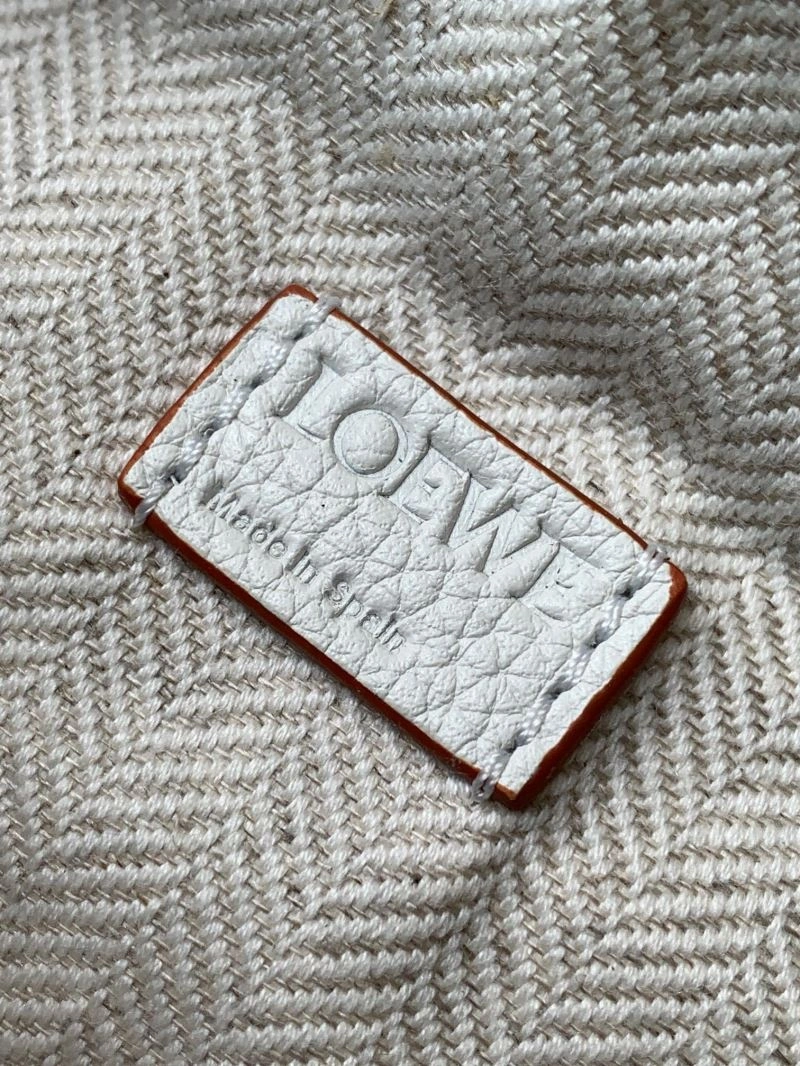 Brand-authenticated Loewe Puzzle Bags