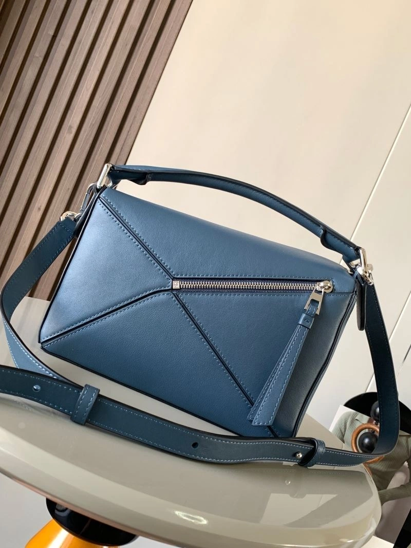 Bargain Loewe Puzzle Bags