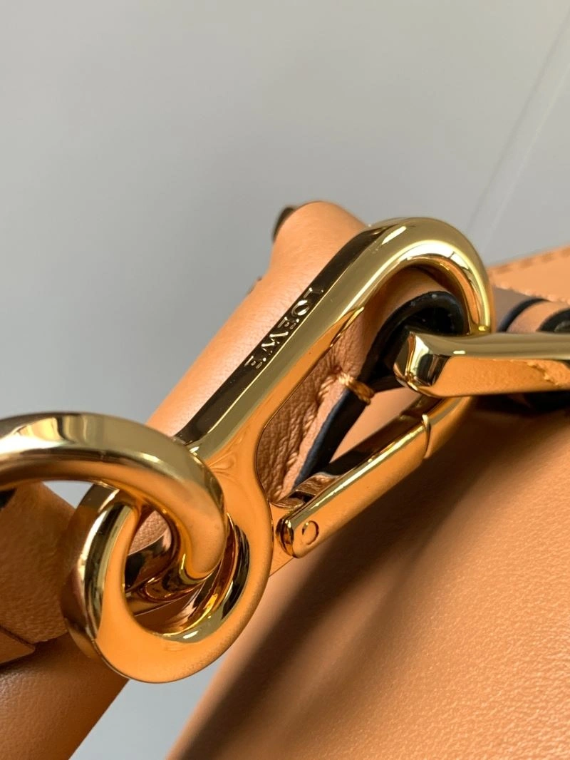 Cut-rate Loewe Puzzle Bags