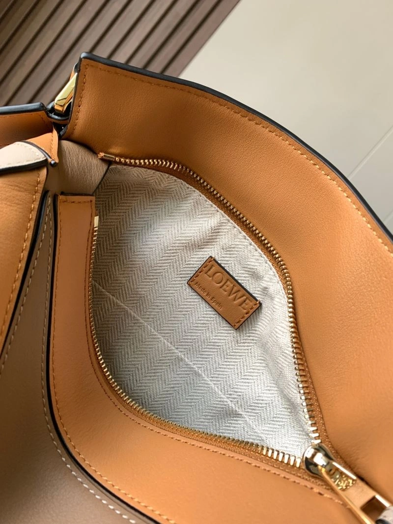 Cut-rate Loewe Puzzle Bags
