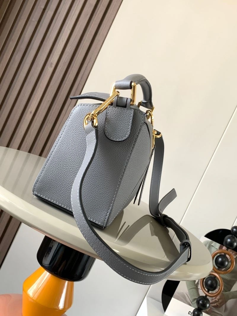 Bargain Loewe Puzzle Bags