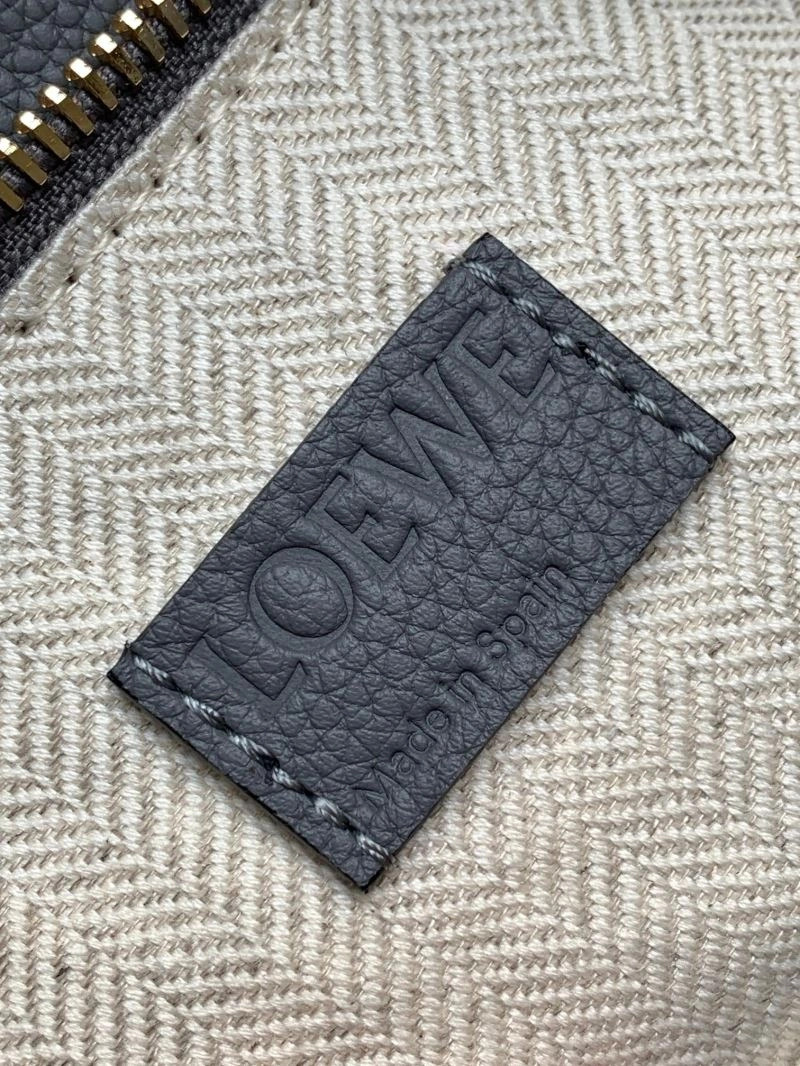Bargain Loewe Puzzle Bags