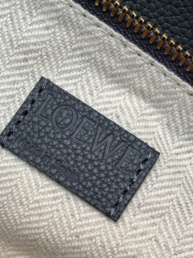 Accurate model Loewe Puzzle Bags