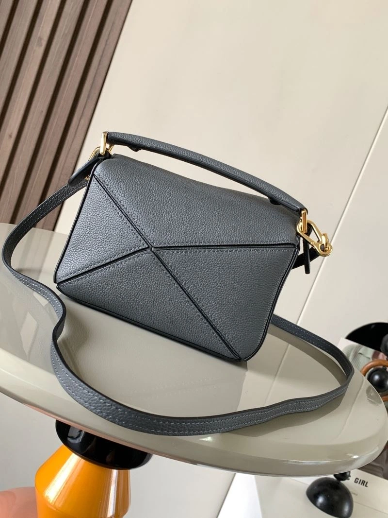 Cut-rate Loewe Puzzle Bags