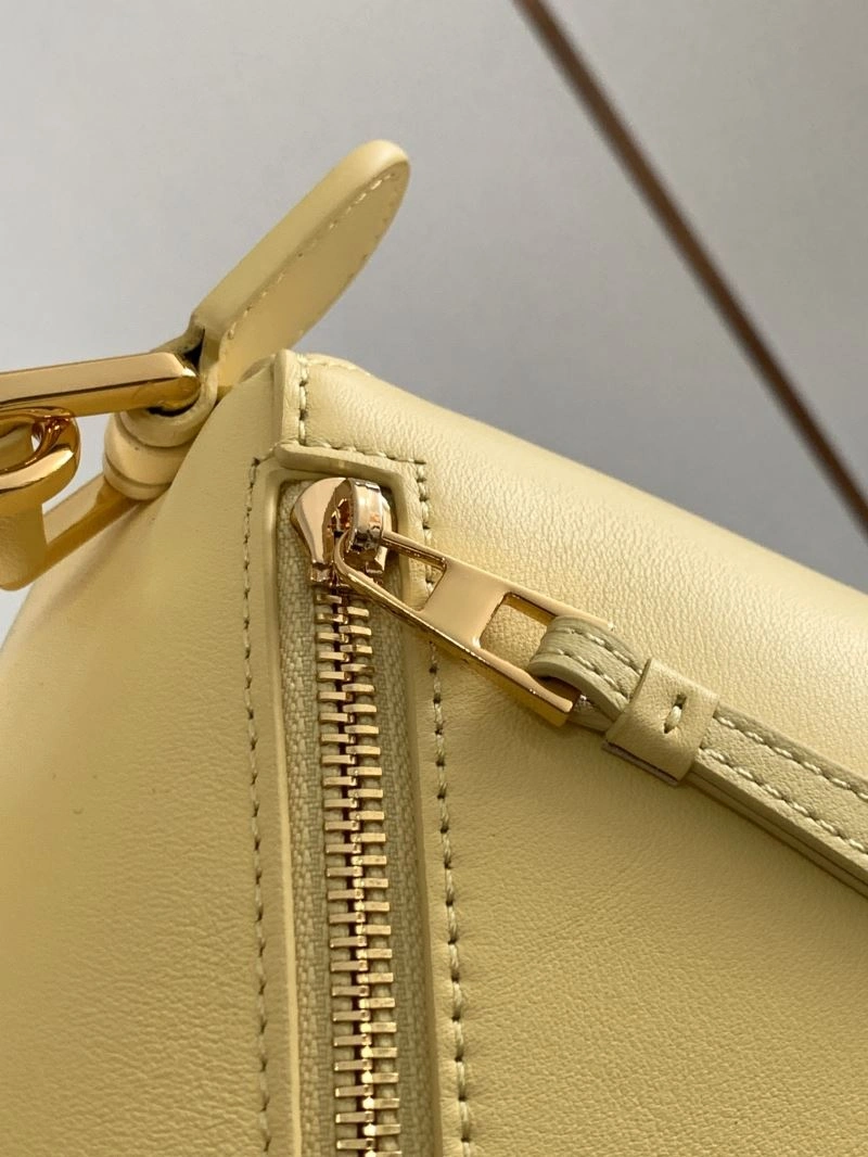 High fidelity Loewe Puzzle Bags
