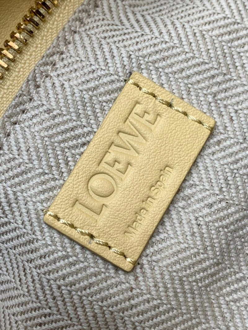 High fidelity Loewe Puzzle Bags