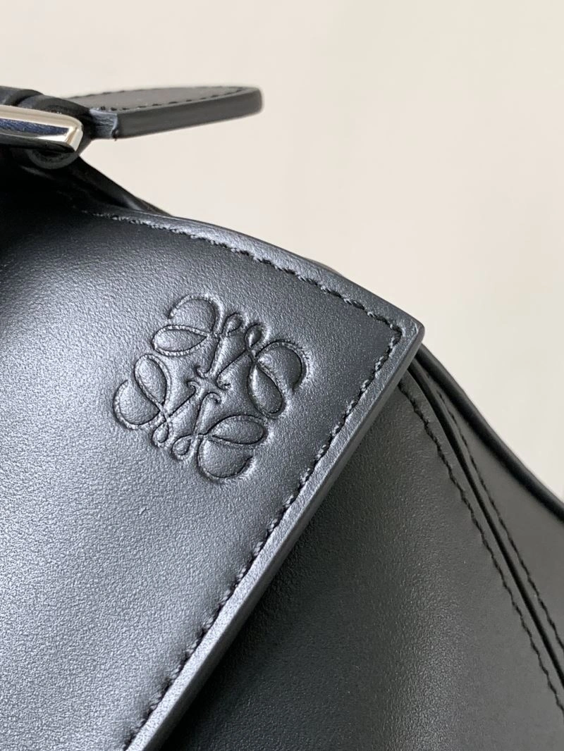 Cut-rate Loewe Puzzle Bags