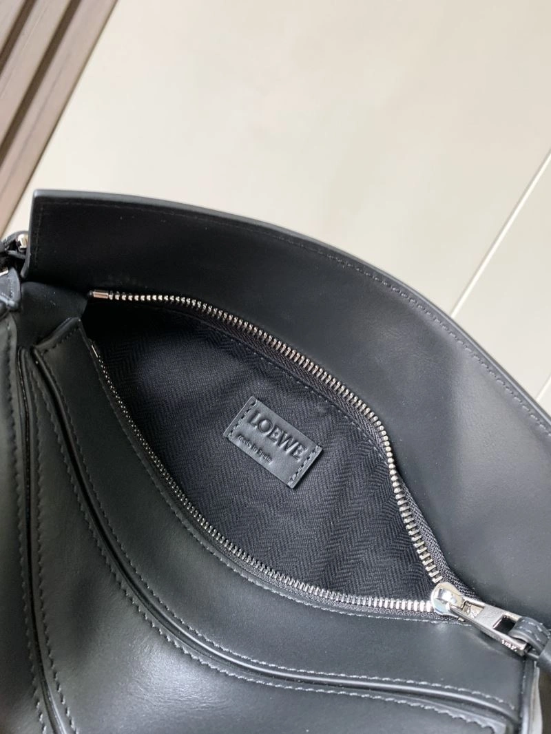 Cut-rate Loewe Puzzle Bags