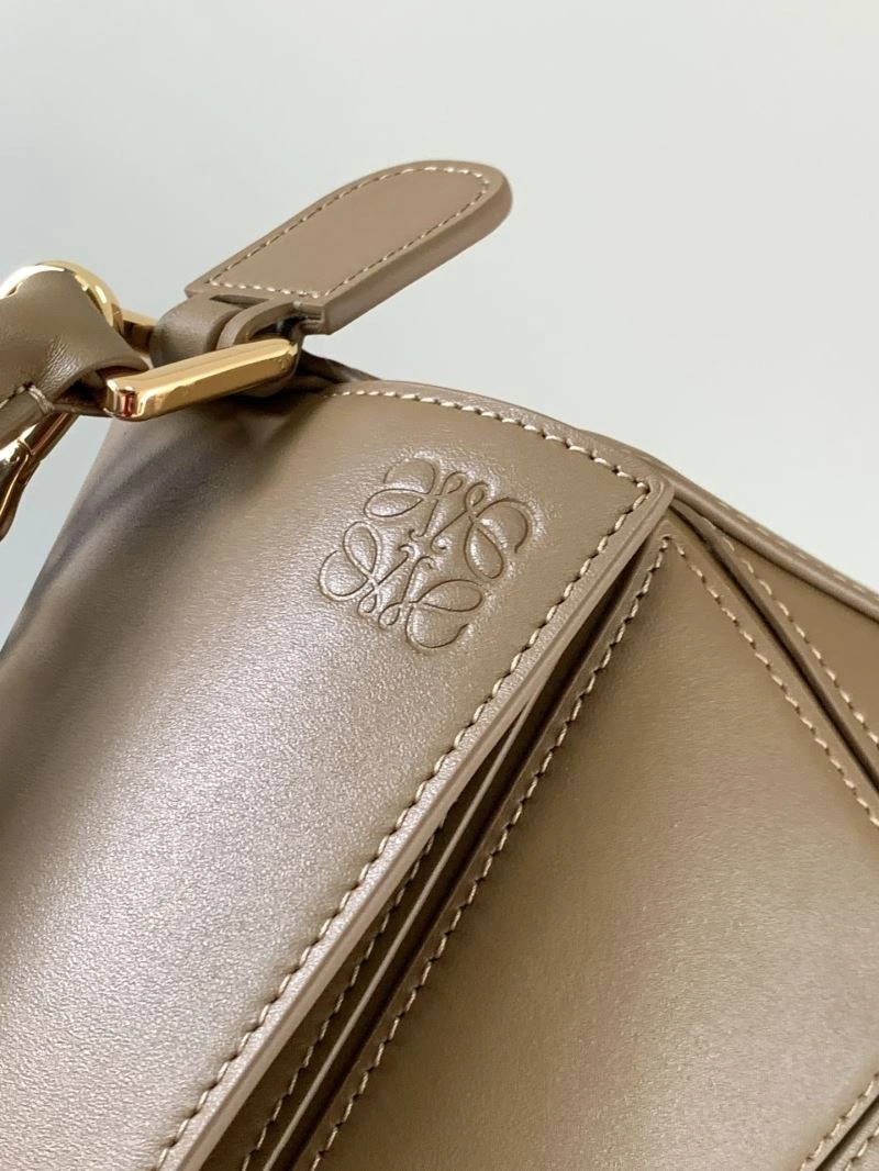 Inexpensive Loewe Puzzle Bags