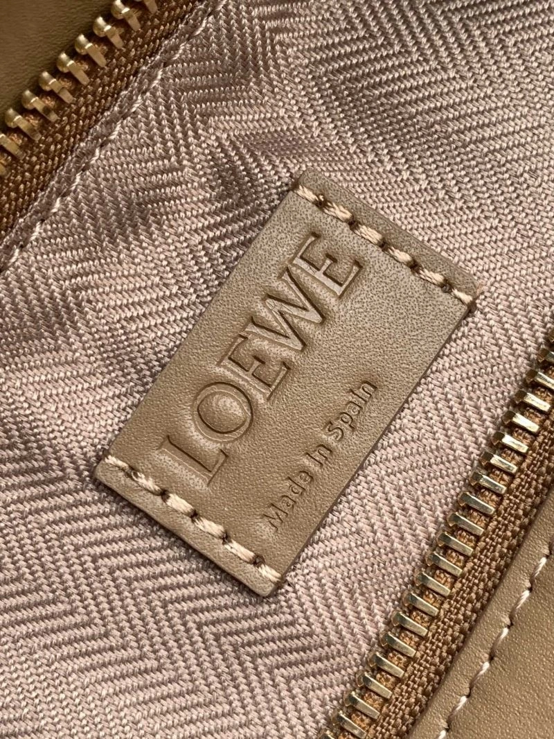 Inexpensive Loewe Puzzle Bags