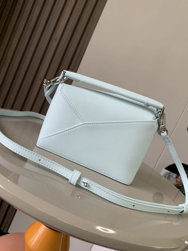 Accurate model Loewe Puzzle Bags