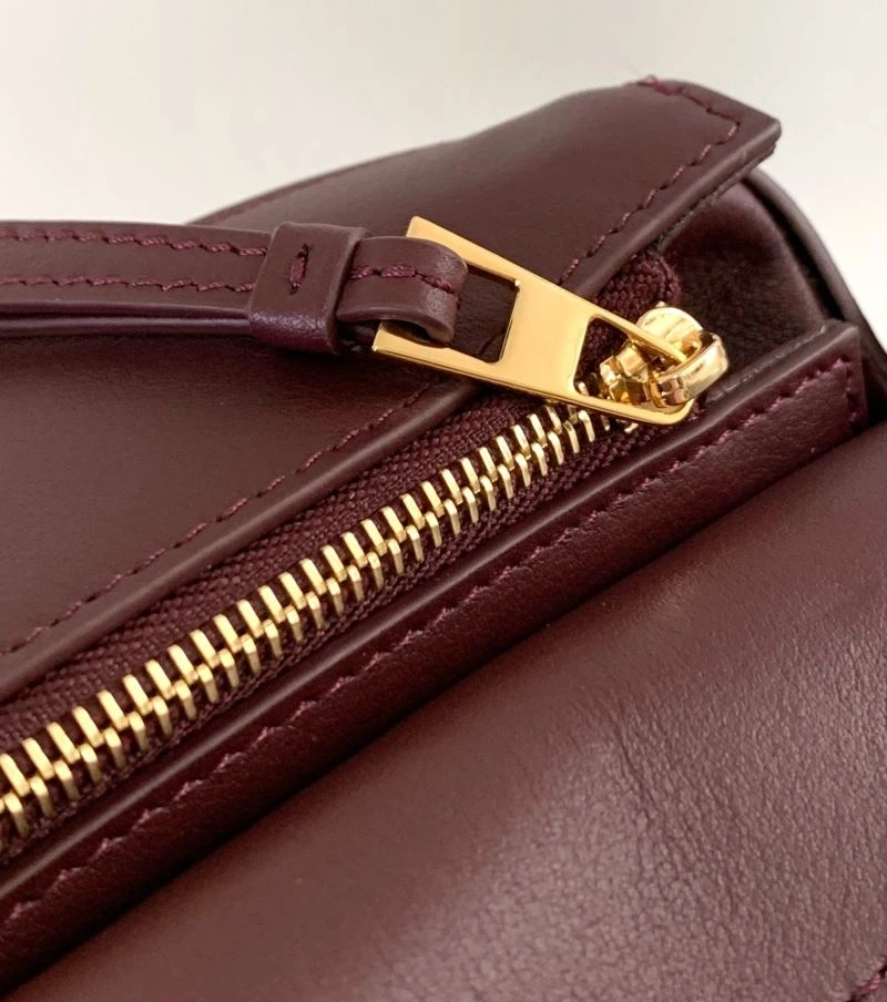 Inexpensive Loewe Puzzle Bags