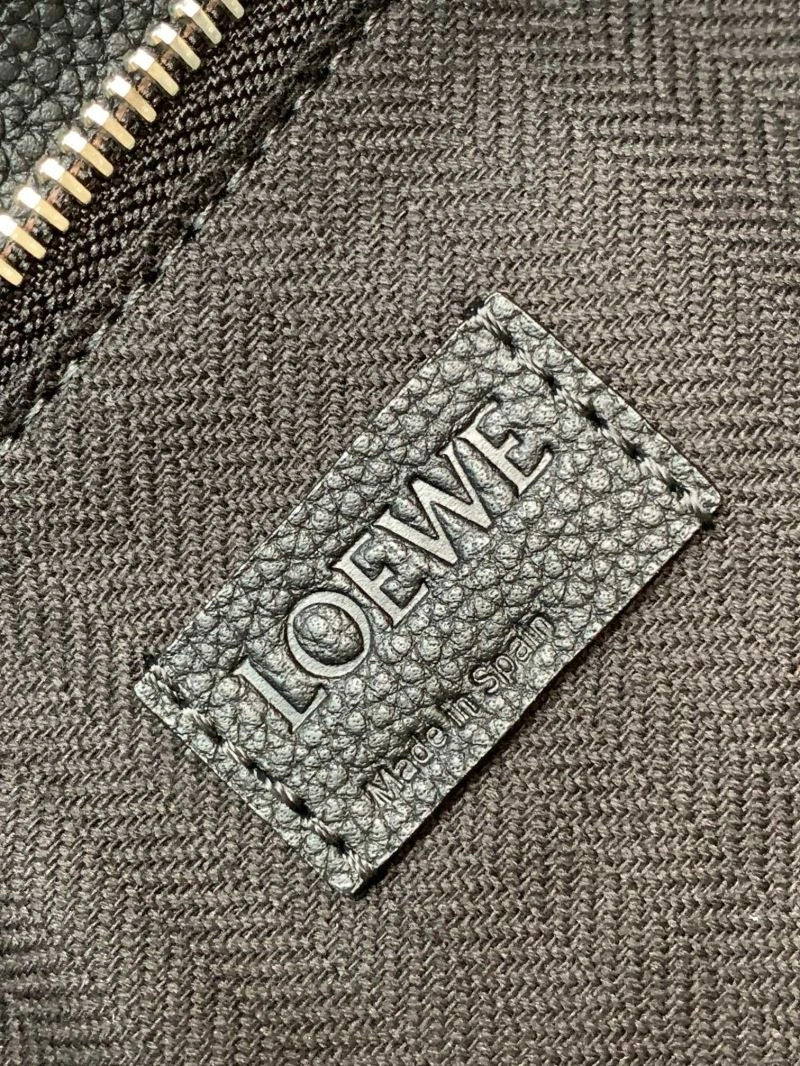Low-cost Loewe Puzzle Bags