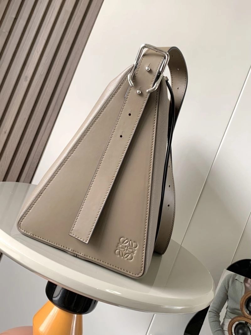 Inexpensive Loewe Puzzle Bags