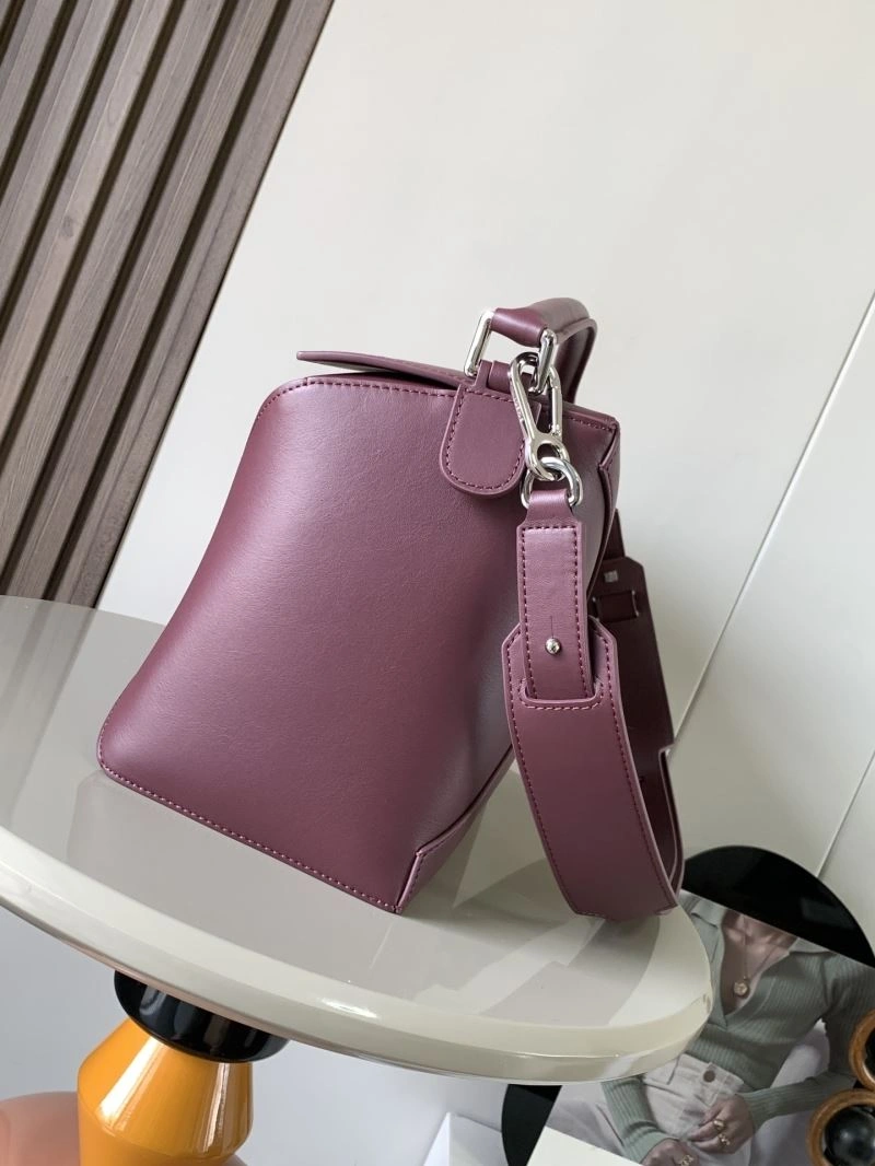 Top match Loewe Puzzle Bags