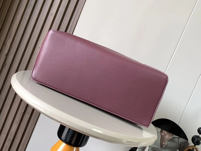 Top match Loewe Puzzle Bags