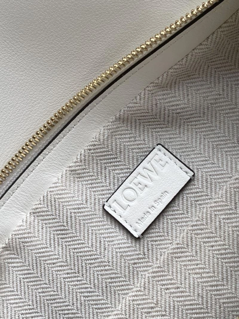 Brand-authenticated Loewe Puzzle Bags