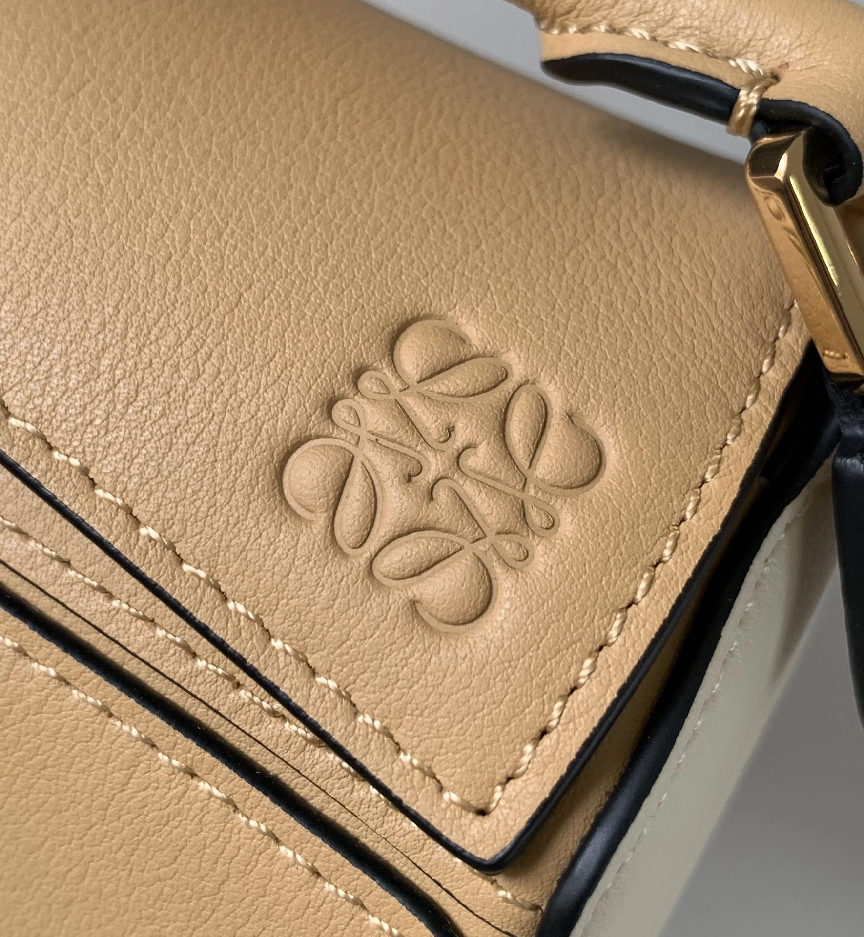 Economical Loewe Puzzle Bags