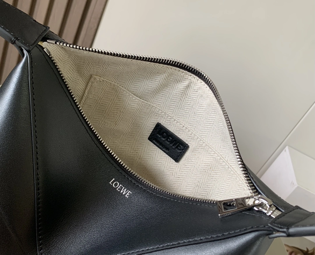 Budget-friendly Loewe Puzzle Bags