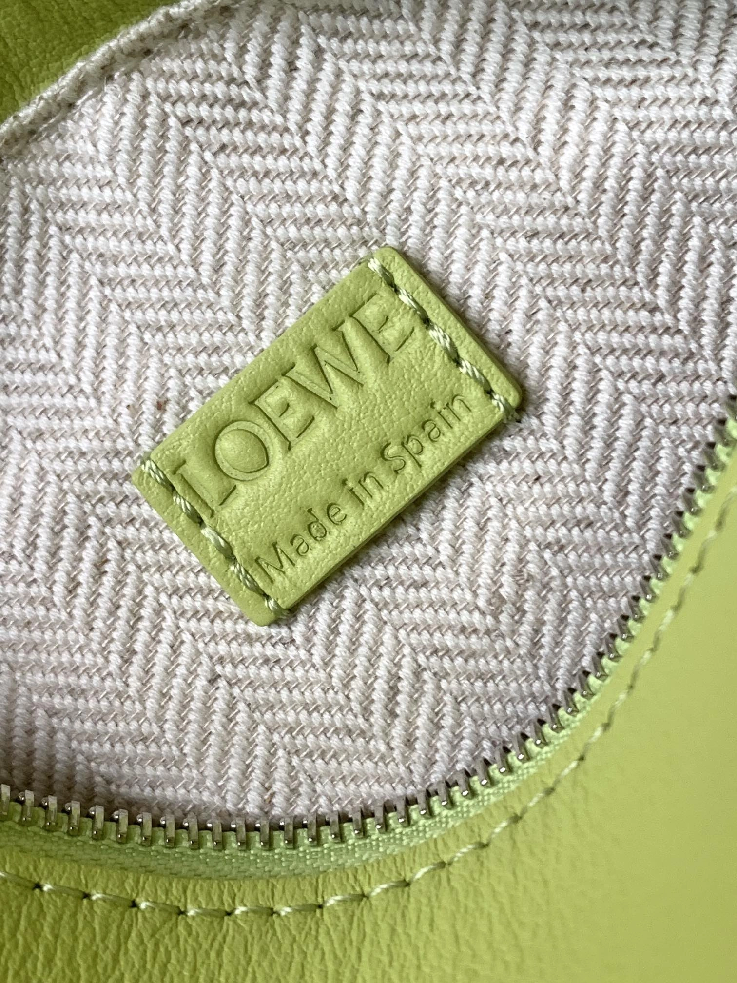 Budget-friendly Loewe Puzzle Bags