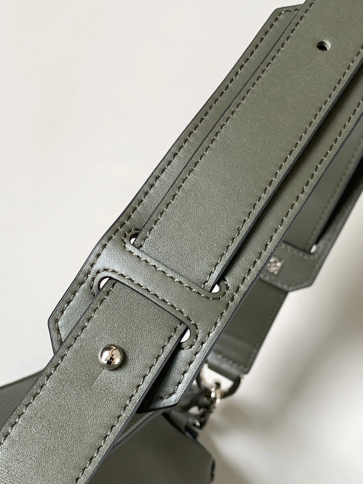 Budget-friendly Loewe Puzzle Bags