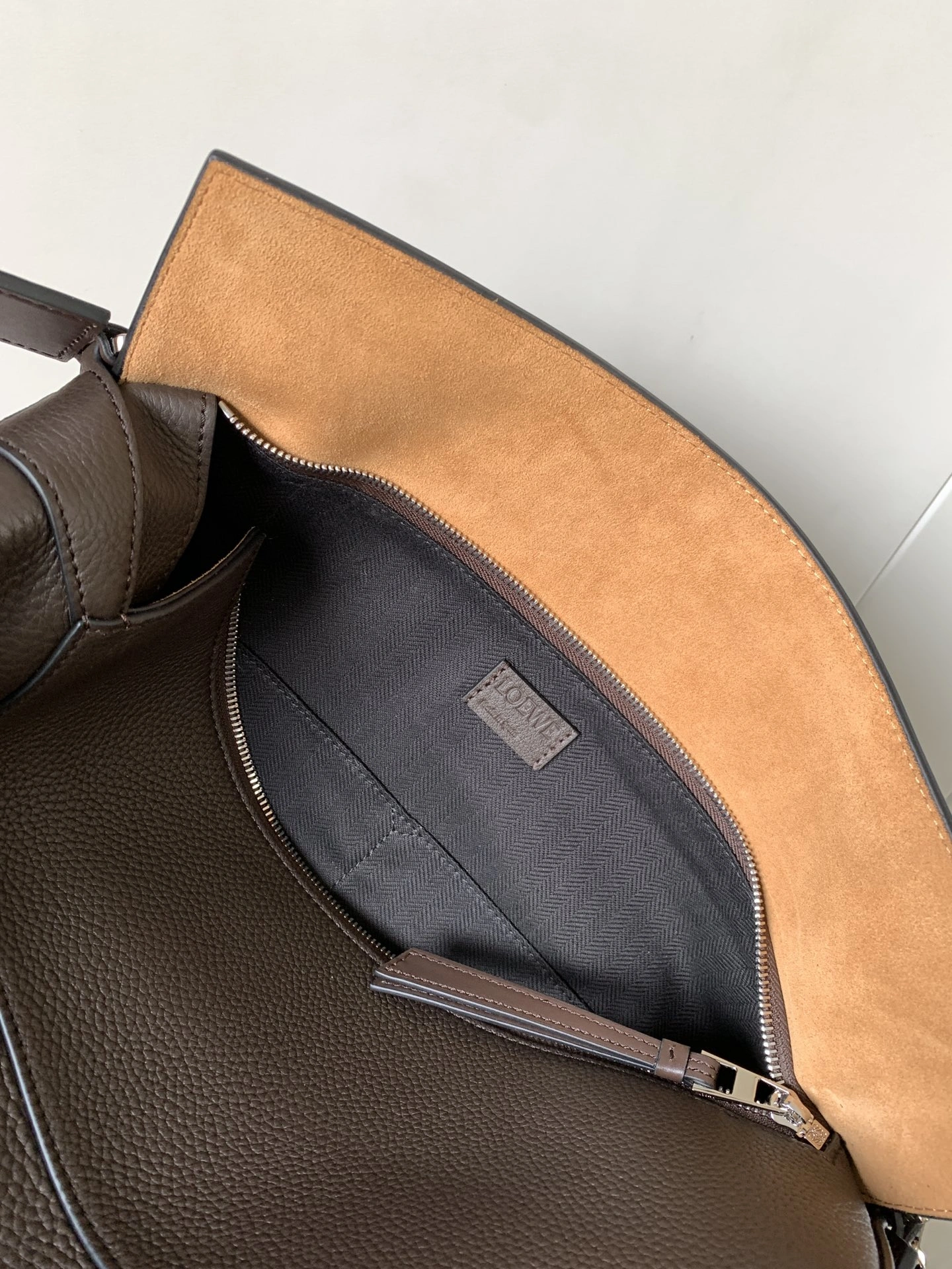 Accurate model Loewe Puzzle Bags