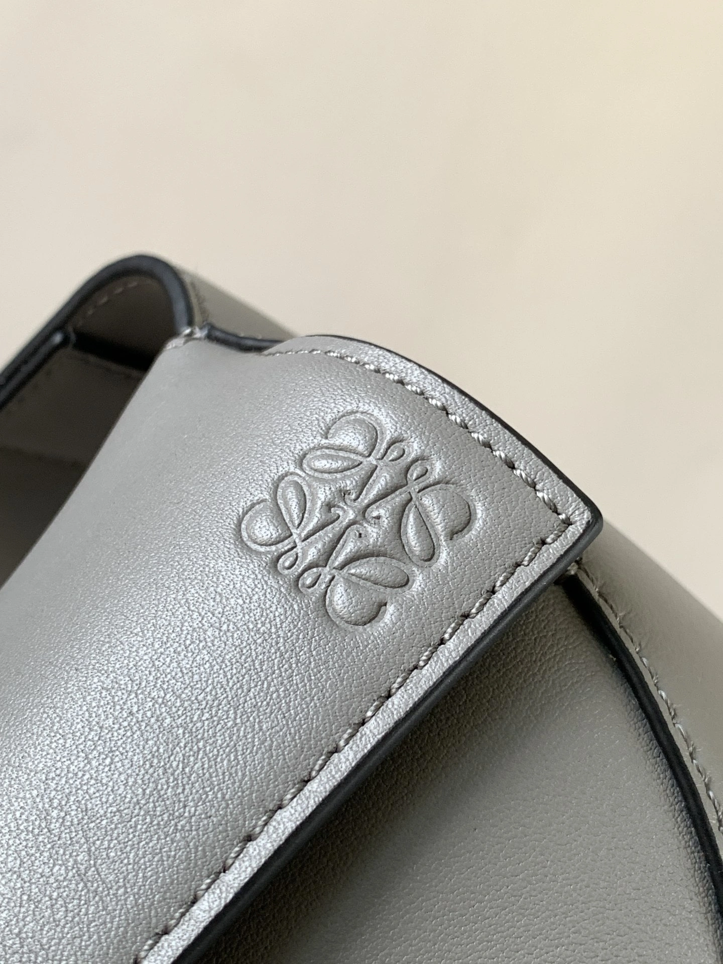 Top mirror Loewe Puzzle Bags