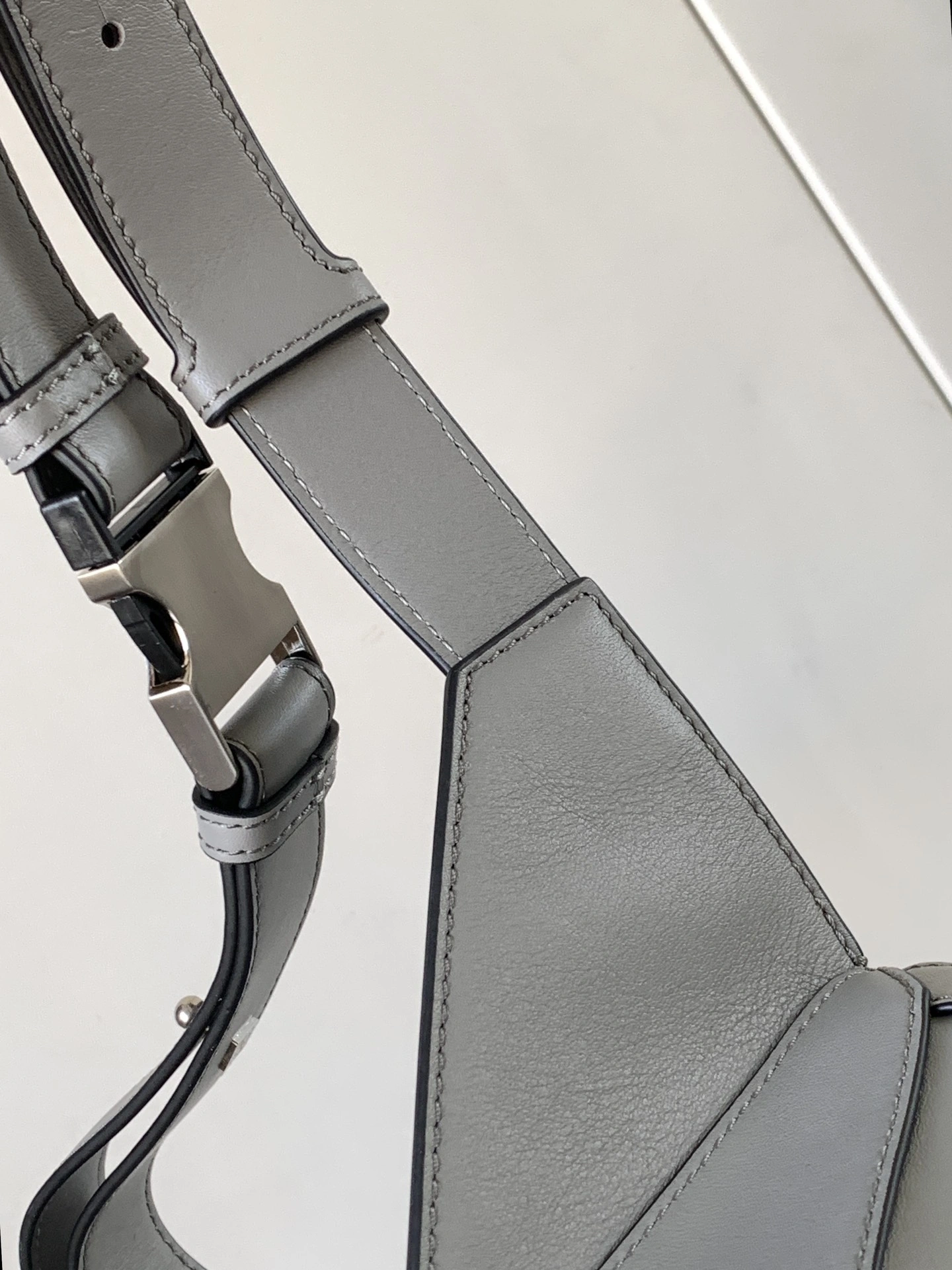 Top mirror Loewe Puzzle Bags