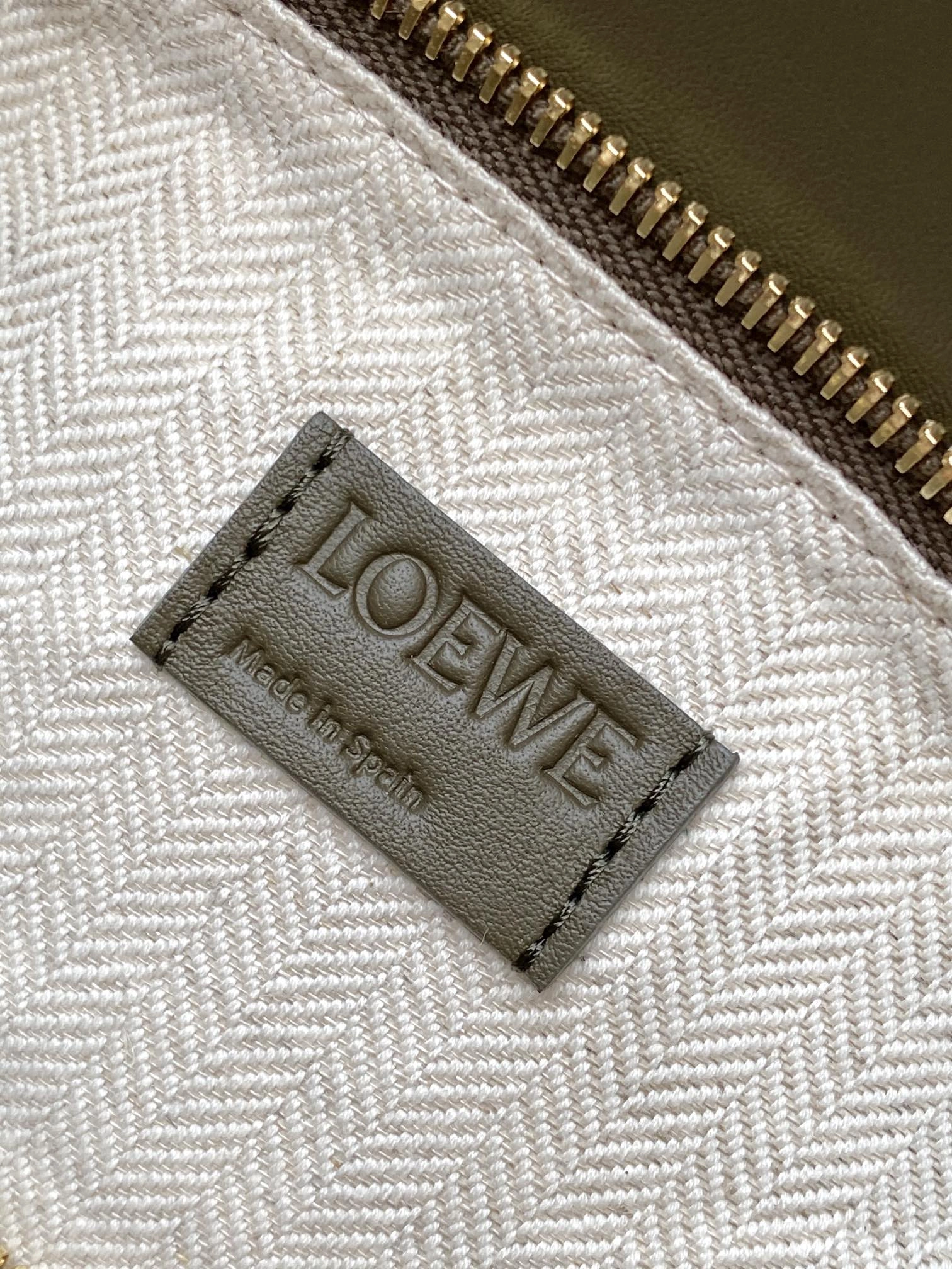 Mirror quality Loewe Puzzle Bags
