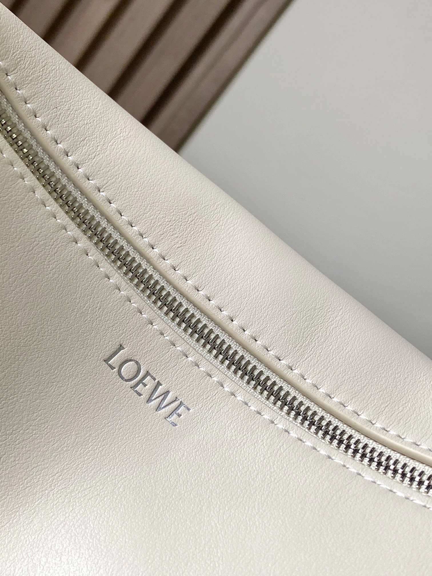 Accurate model Loewe Puzzle Bags