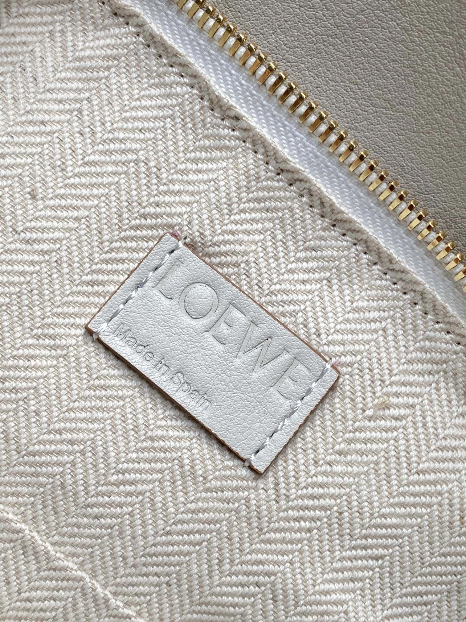 Legit Loewe Puzzle Bags