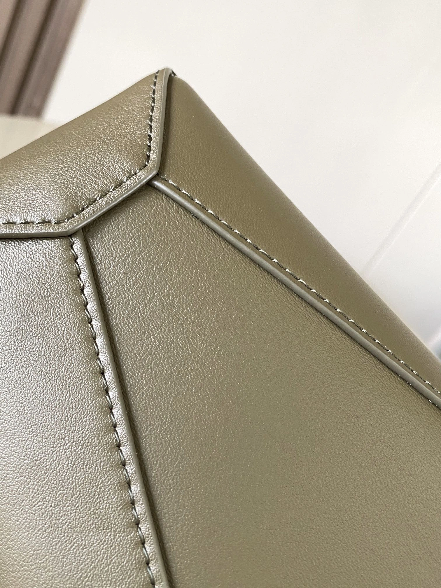 Perfect replica Loewe Puzzle Bags
