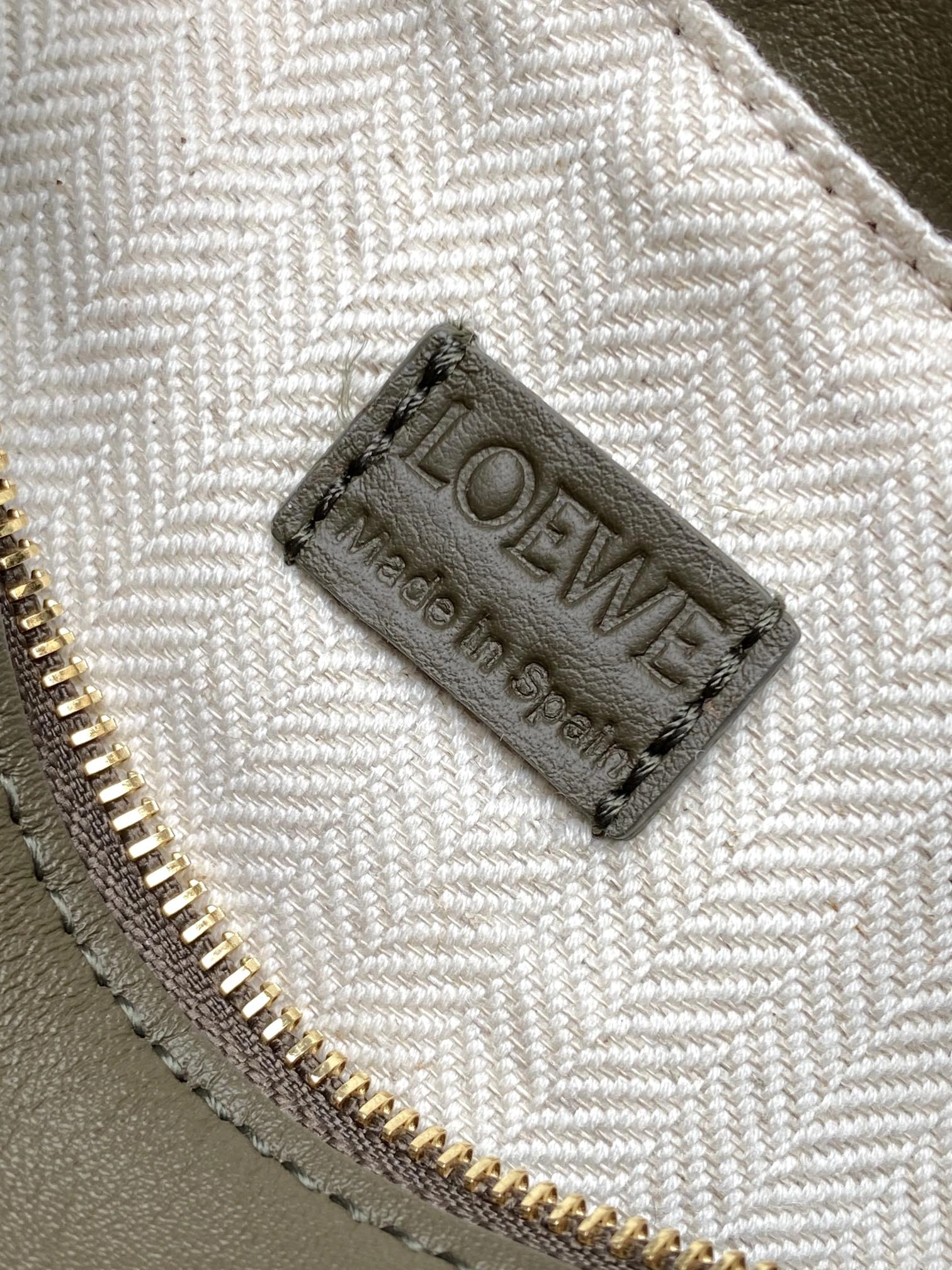 Perfect replica Loewe Puzzle Bags