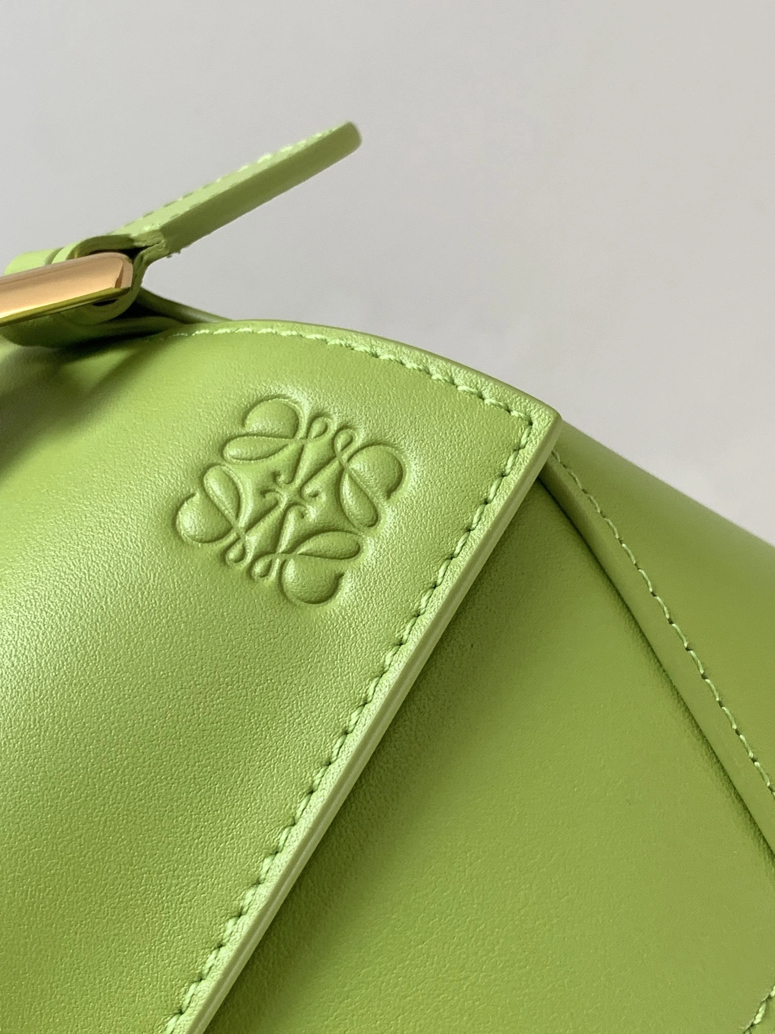 Reasonably priced Loewe Puzzle Bags