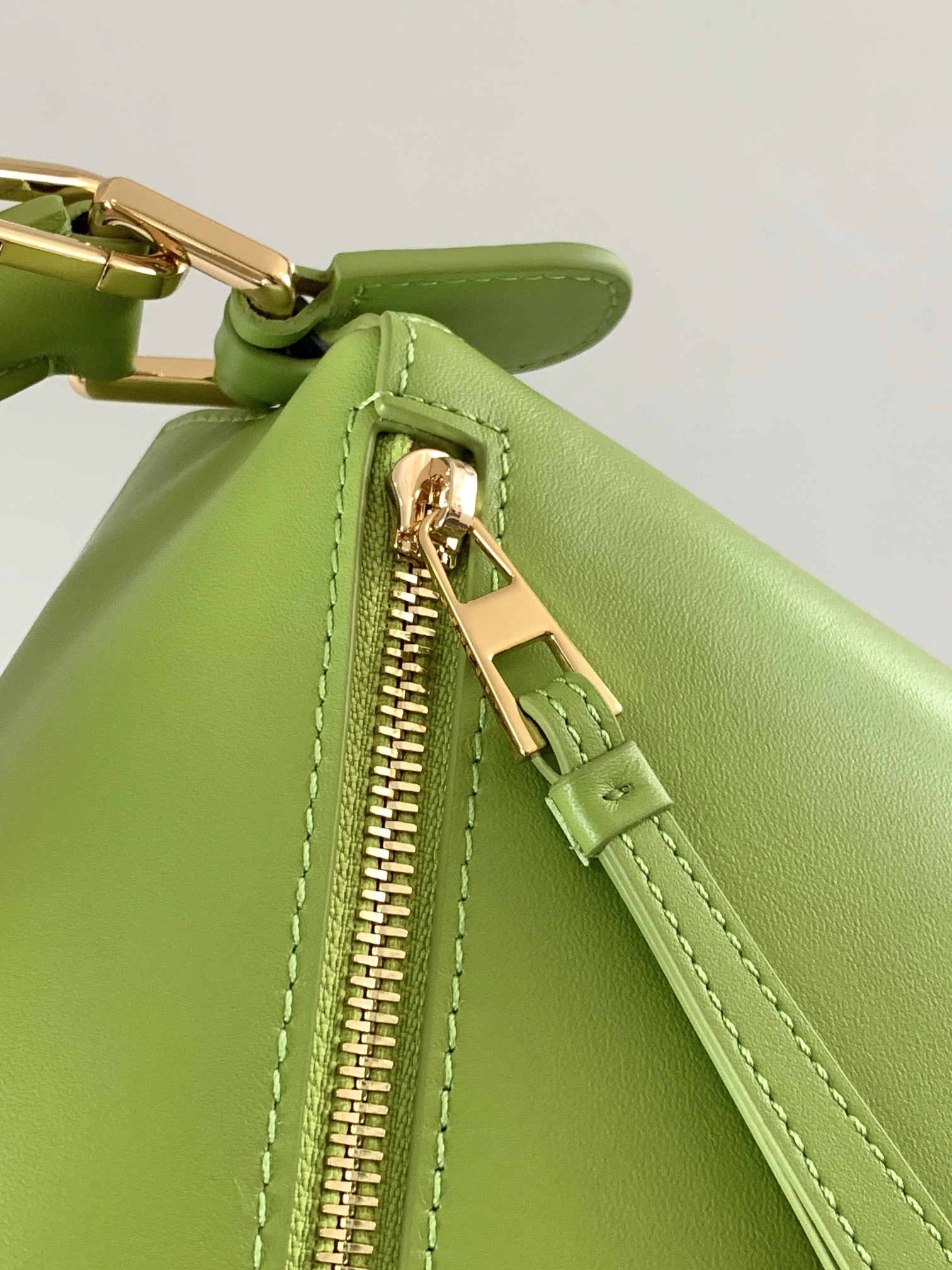 Reasonably priced Loewe Puzzle Bags