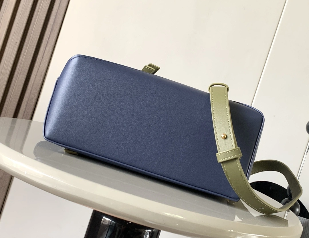 Legit Loewe Puzzle Bags