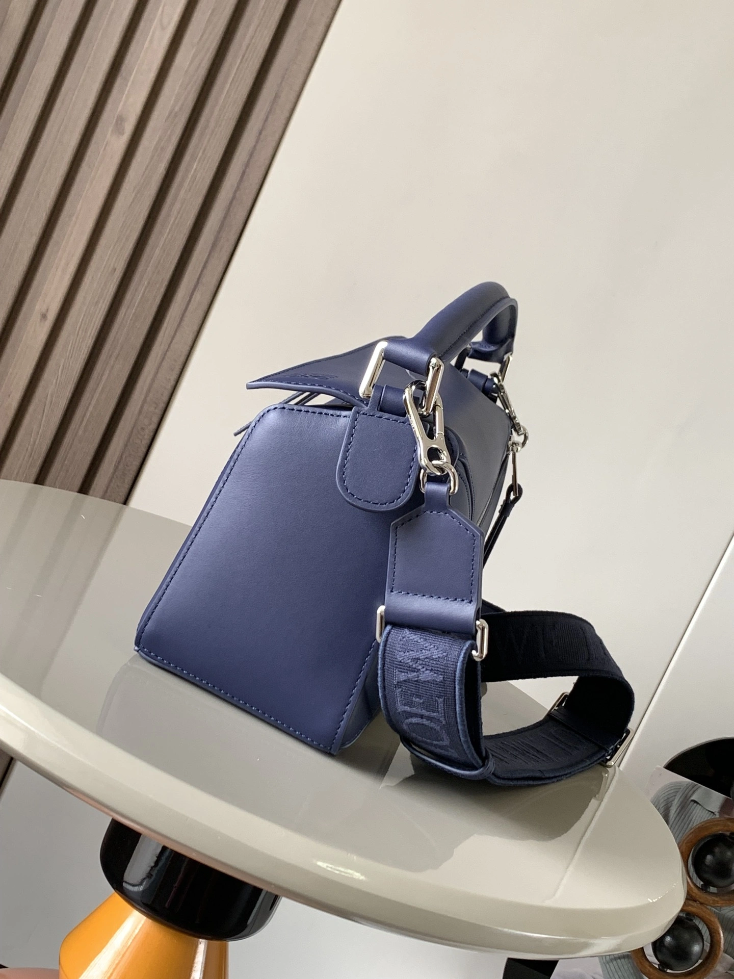 Cut-rate Loewe Puzzle Bags