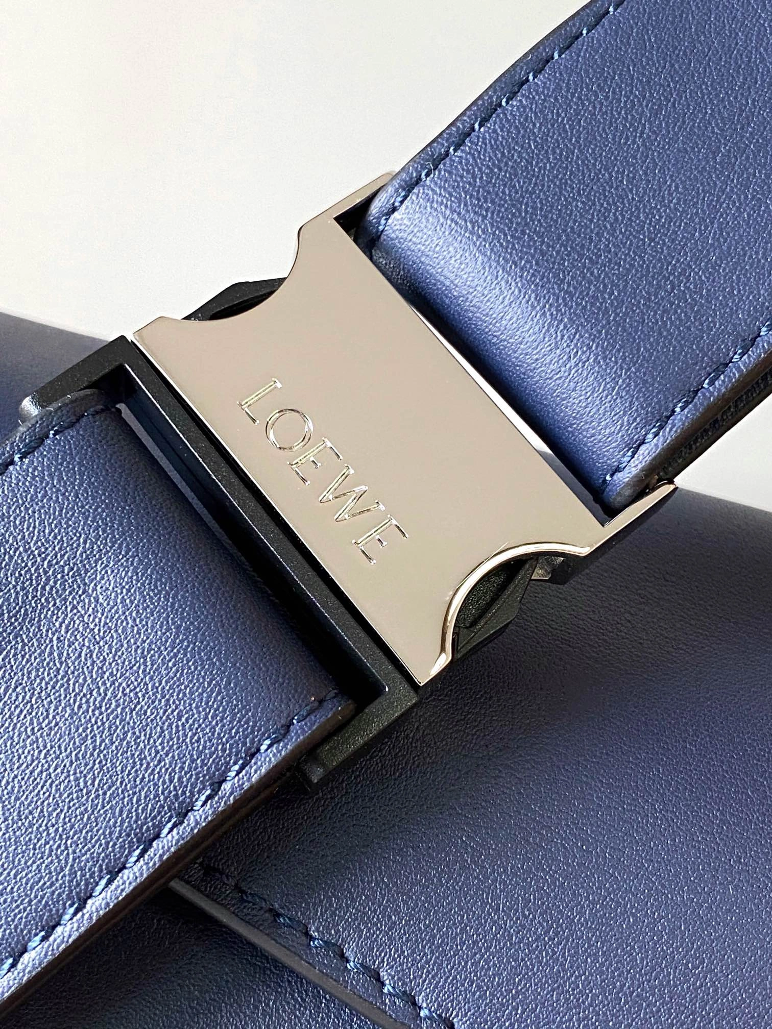 Brand-original Loewe Puzzle Bags