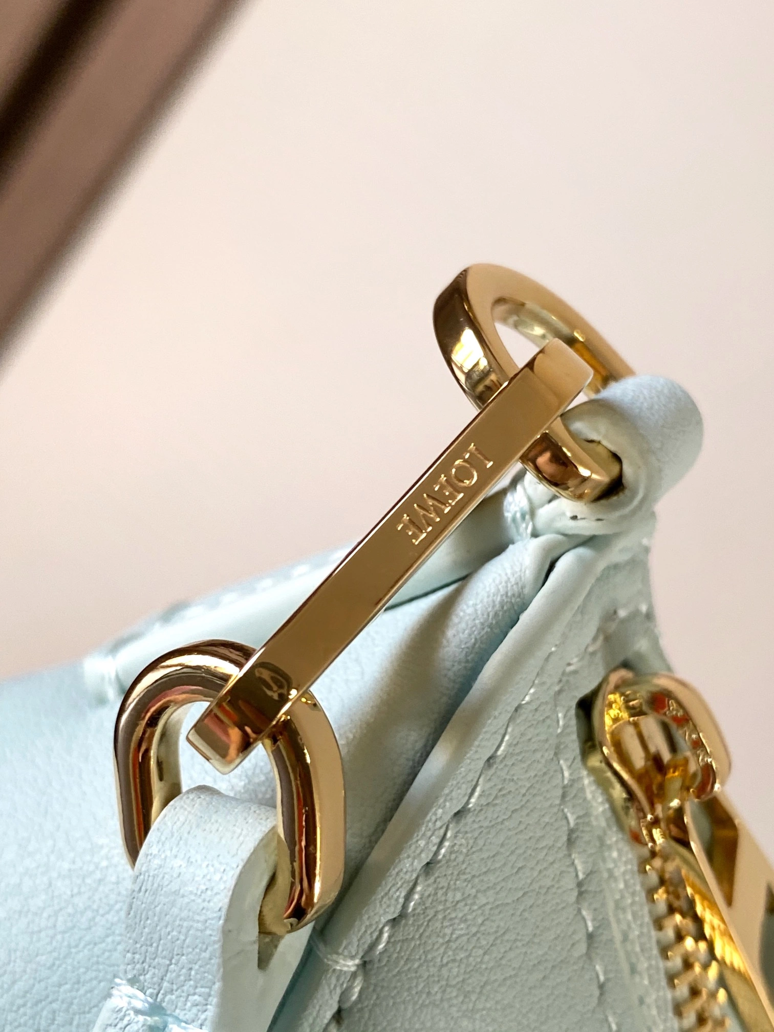 Accurate model Loewe Puzzle Bags