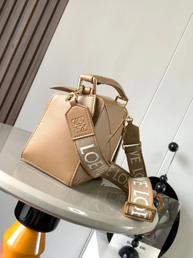 High fidelity Loewe Puzzle Bags