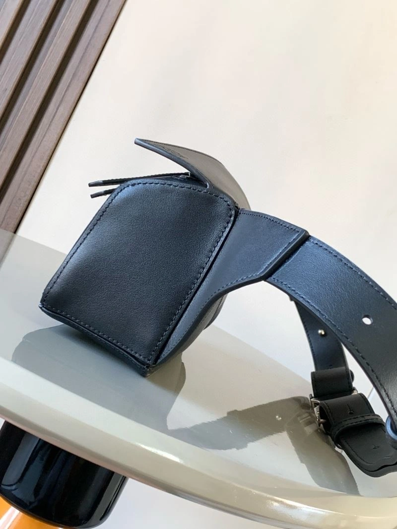 Cut-rate Loewe Puzzle Bags