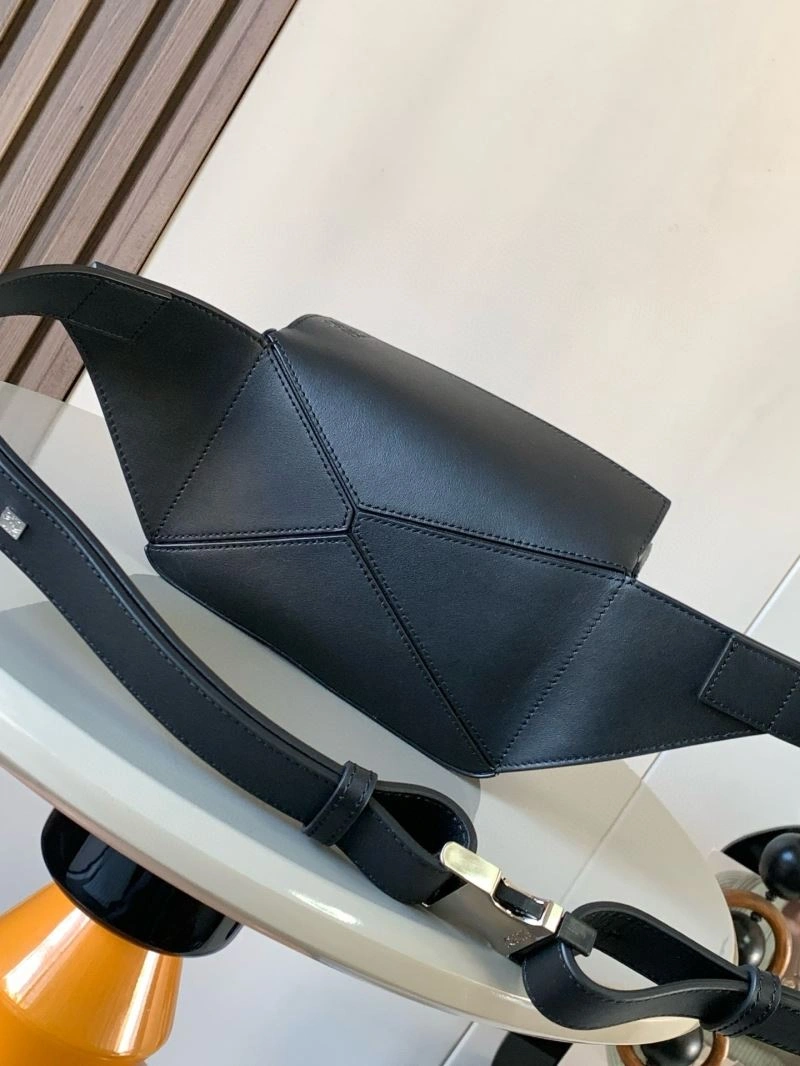 Cut-rate Loewe Puzzle Bags