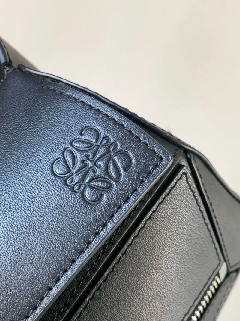 Cut-rate Loewe Puzzle Bags