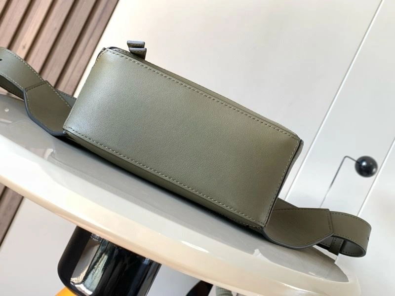 Affordable Loewe Puzzle Bags